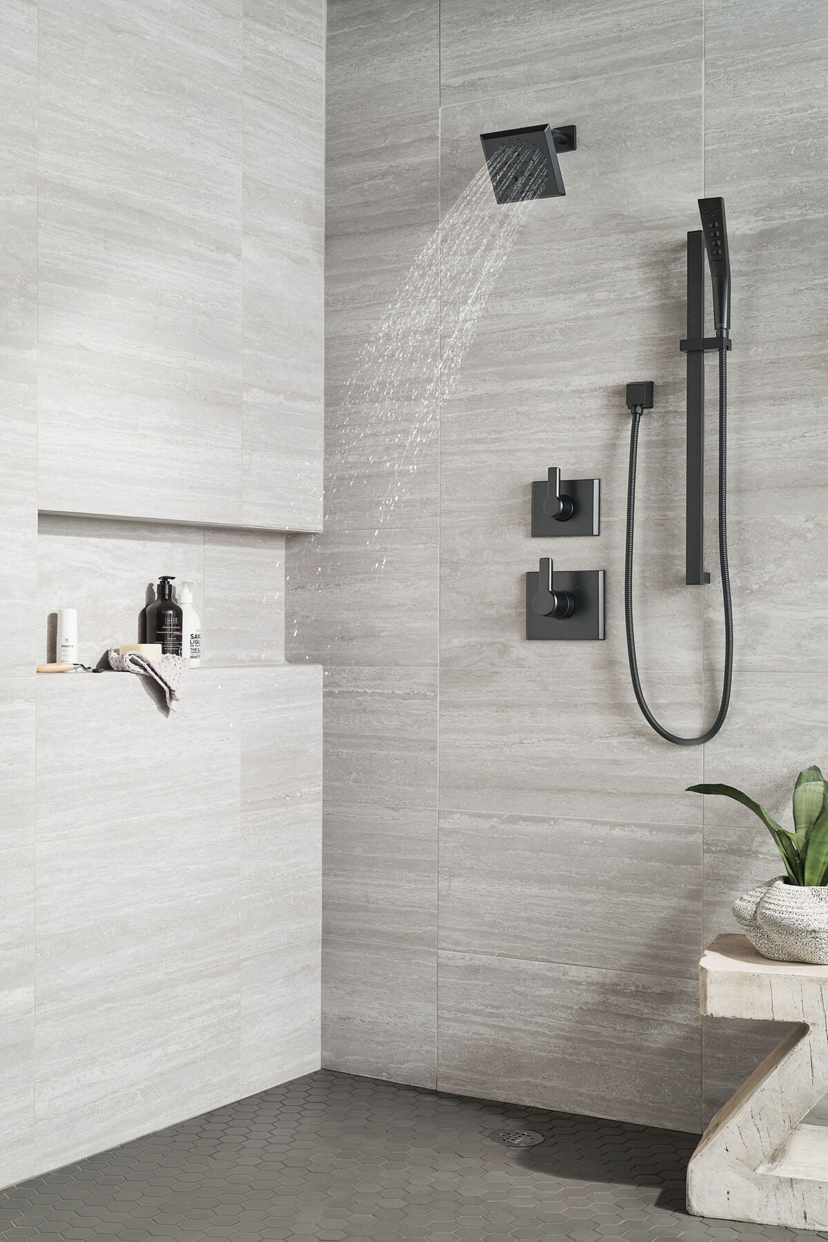 3-Setting Custom Shower Bundle in Matte Black FVS6-PV211-BL | Delta Faucet