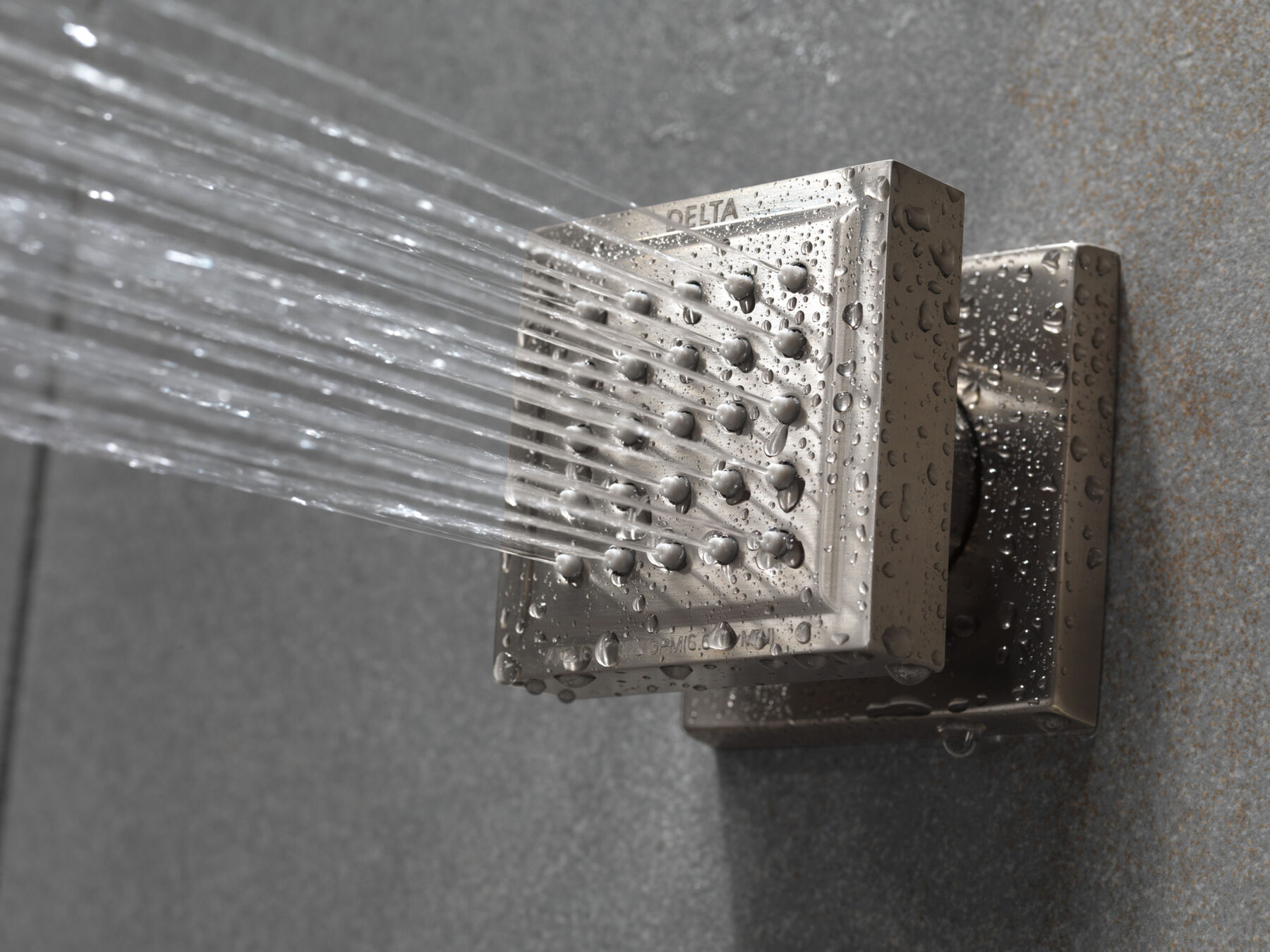 Surface Mount Body Spray (Recertified) in Lumicoat® Stainless 50150-SS ...