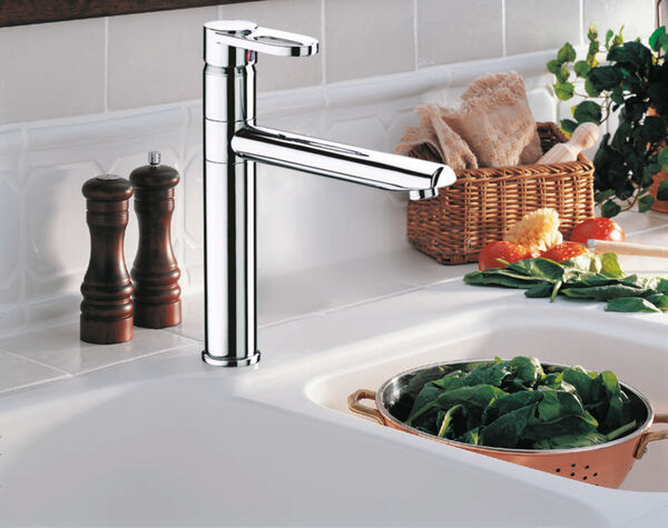 Single Handle Kitchen - Single Hole - Stick Handle Ceramic Valve System ...