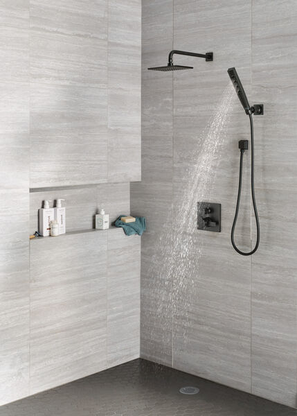 Single Setting Overhead Showerhead in Matte Black RP62955BL | Delta Faucet