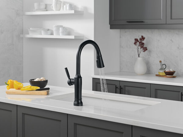 Touch2O® Technology Kitchen Faucet with Touchless Technology in Matte ...
