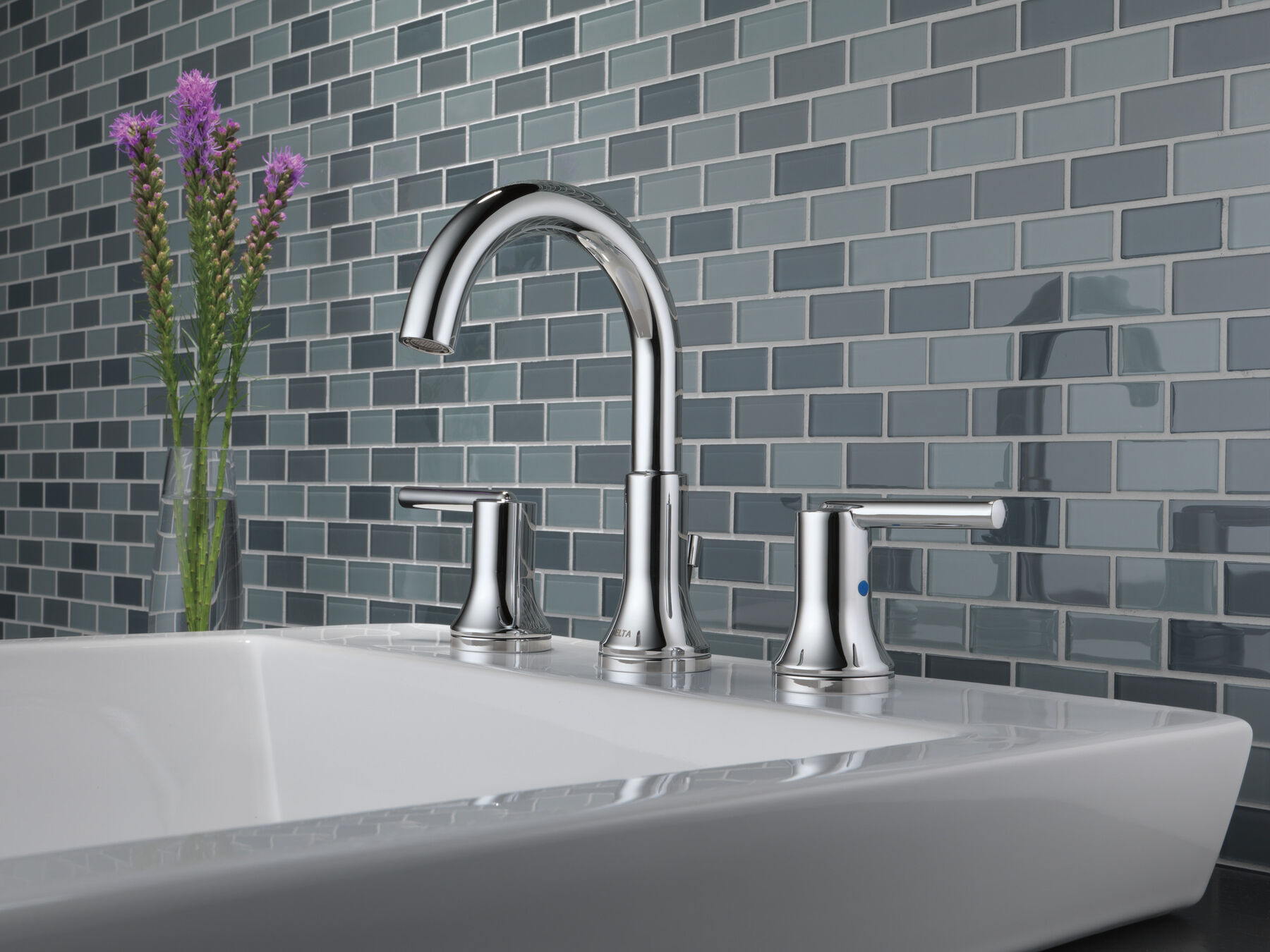 Two Handle Widespread Bathroom Faucet in Chrome 3559-MPU-DST | Delta Faucet