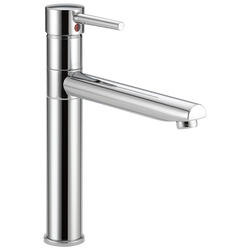 Single Handle Pull-Down Kitchen Faucet in Chrome 9159-DST | Delta Faucet