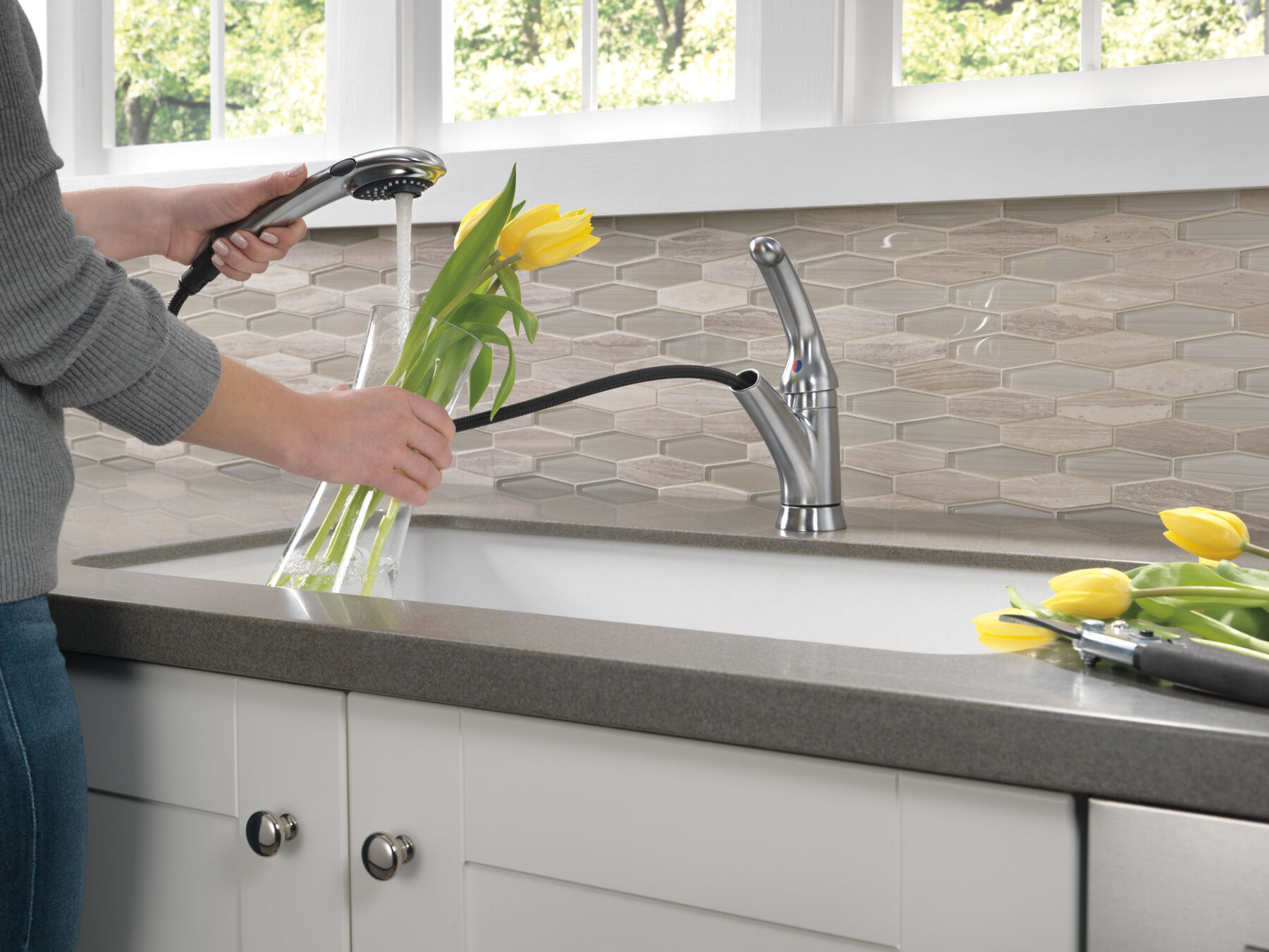 Pull-Out Kitchen Faucet (Recertified) in Arctic Stainless 470-AR-DST-R ...
