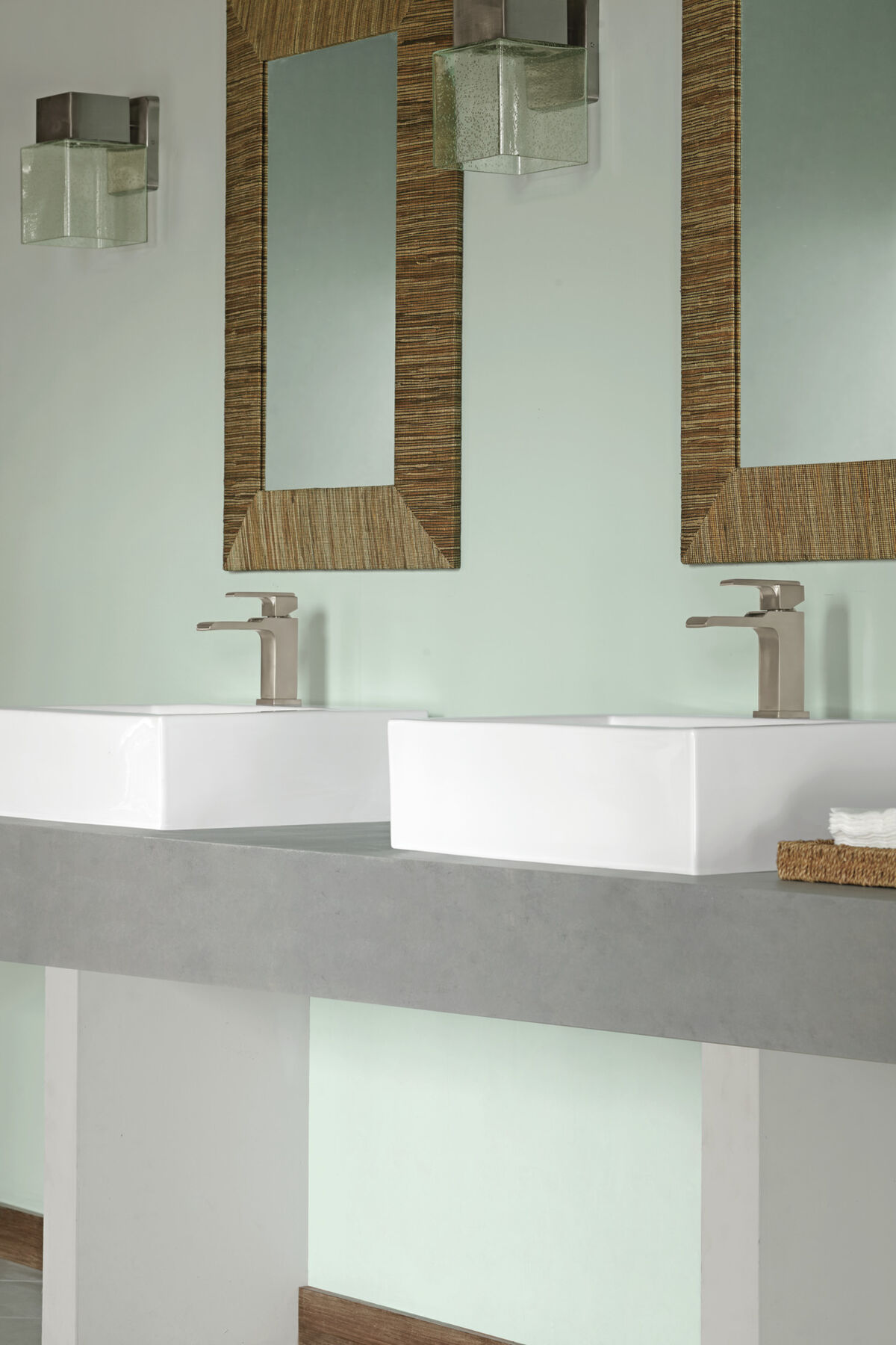 Single-Hole Channel Bathroom Faucet 1L (Recertified) in Stainless 568LF ...