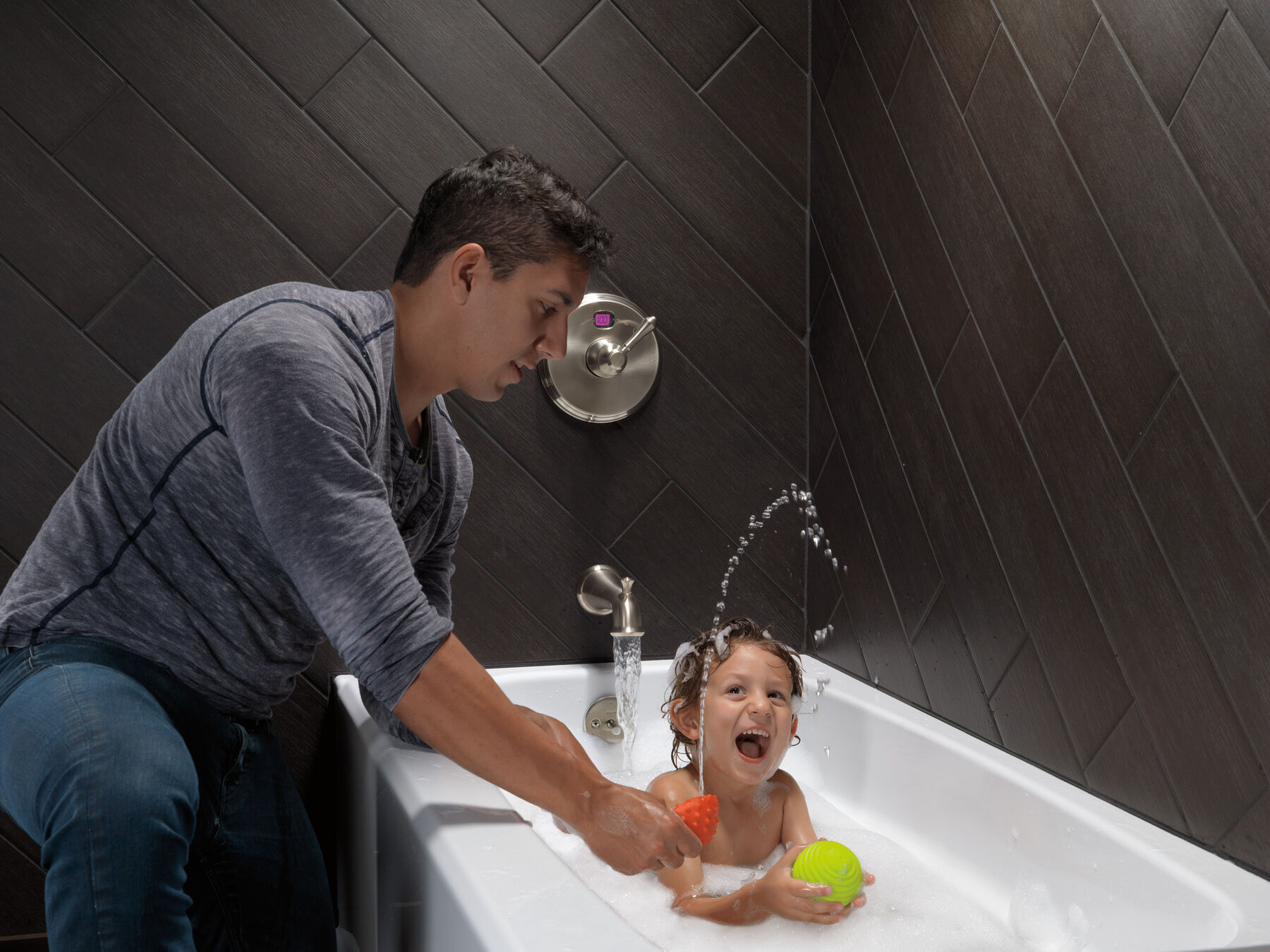 Tub Spout - Pull-Up Diverter in Stainless RP52153SS | Delta Faucet