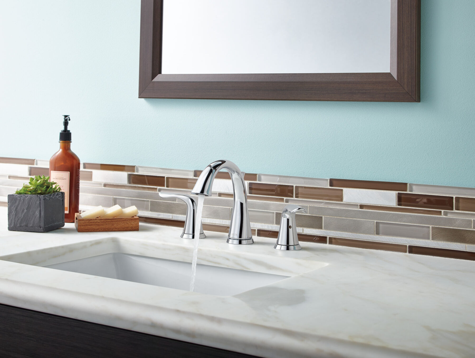 Two Handle Widespread Bathroom Faucet (Recertified) in Chrome 3538-MPU-DST-R | Delta Faucet