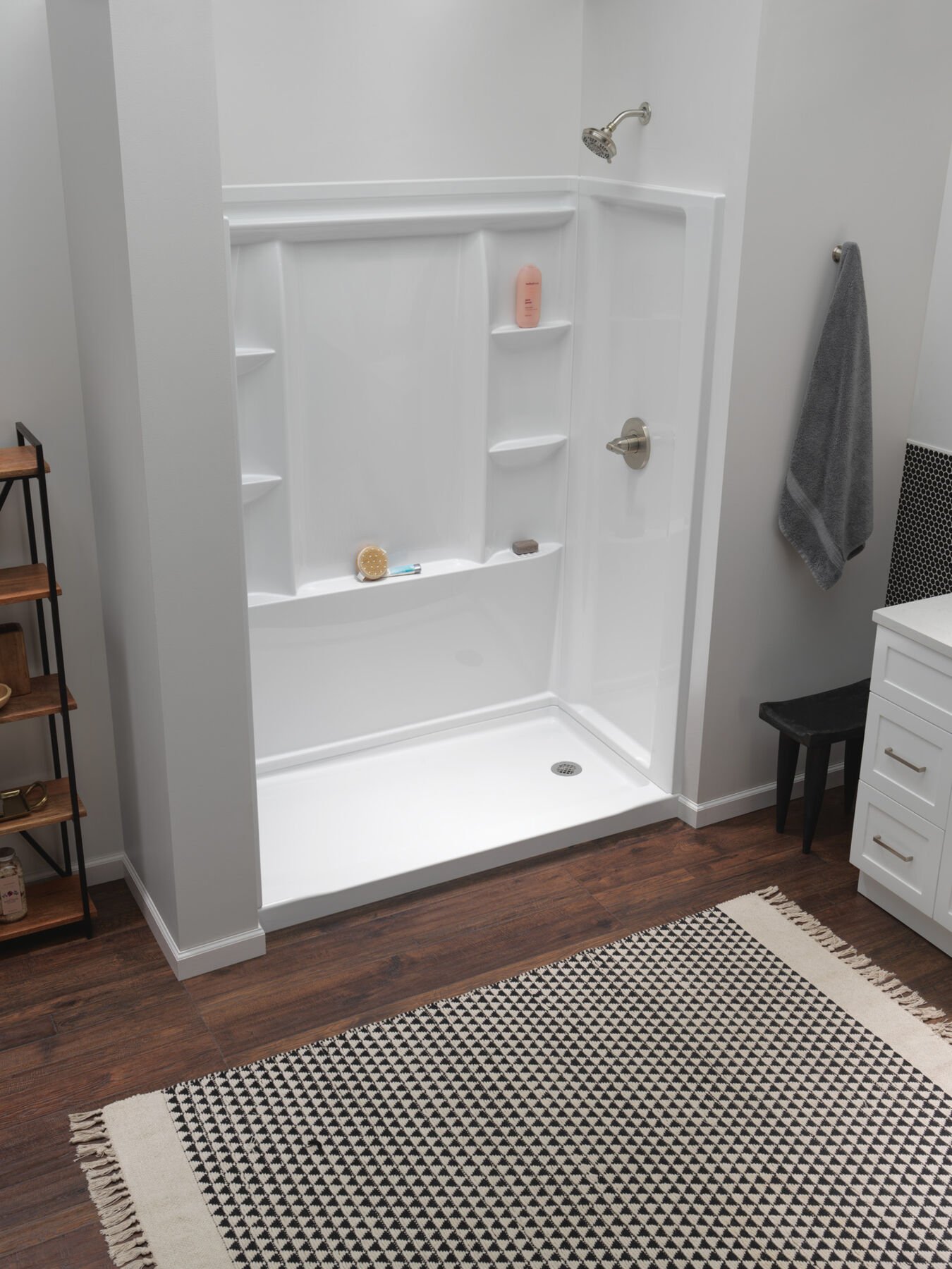 EverEdge Shower Wall 60x32" in High Gloss White B12207-6032-WH | Delta ...