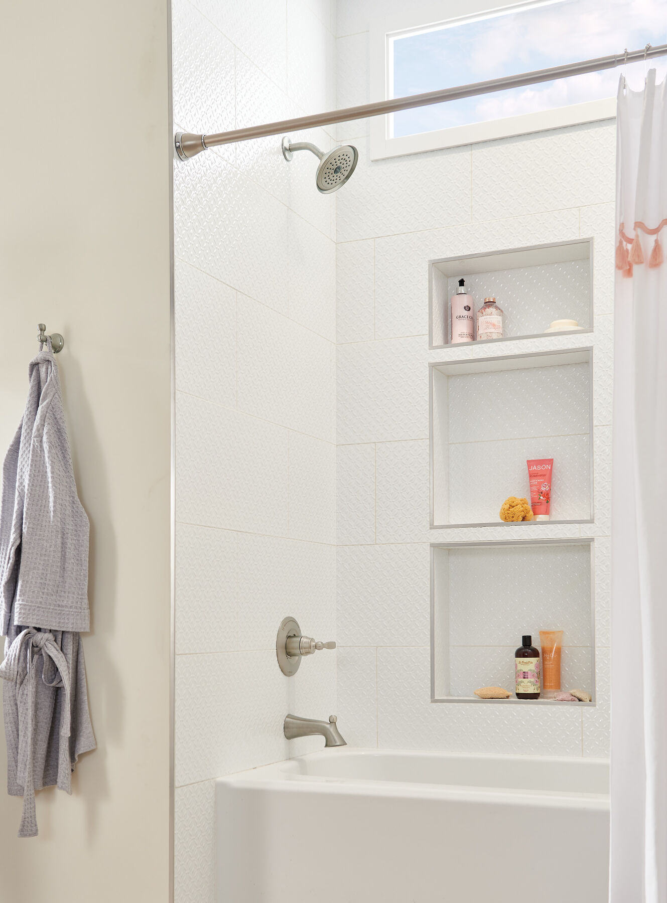 Tub/Shower Trim in Stainless T14432-SS | Delta Faucet