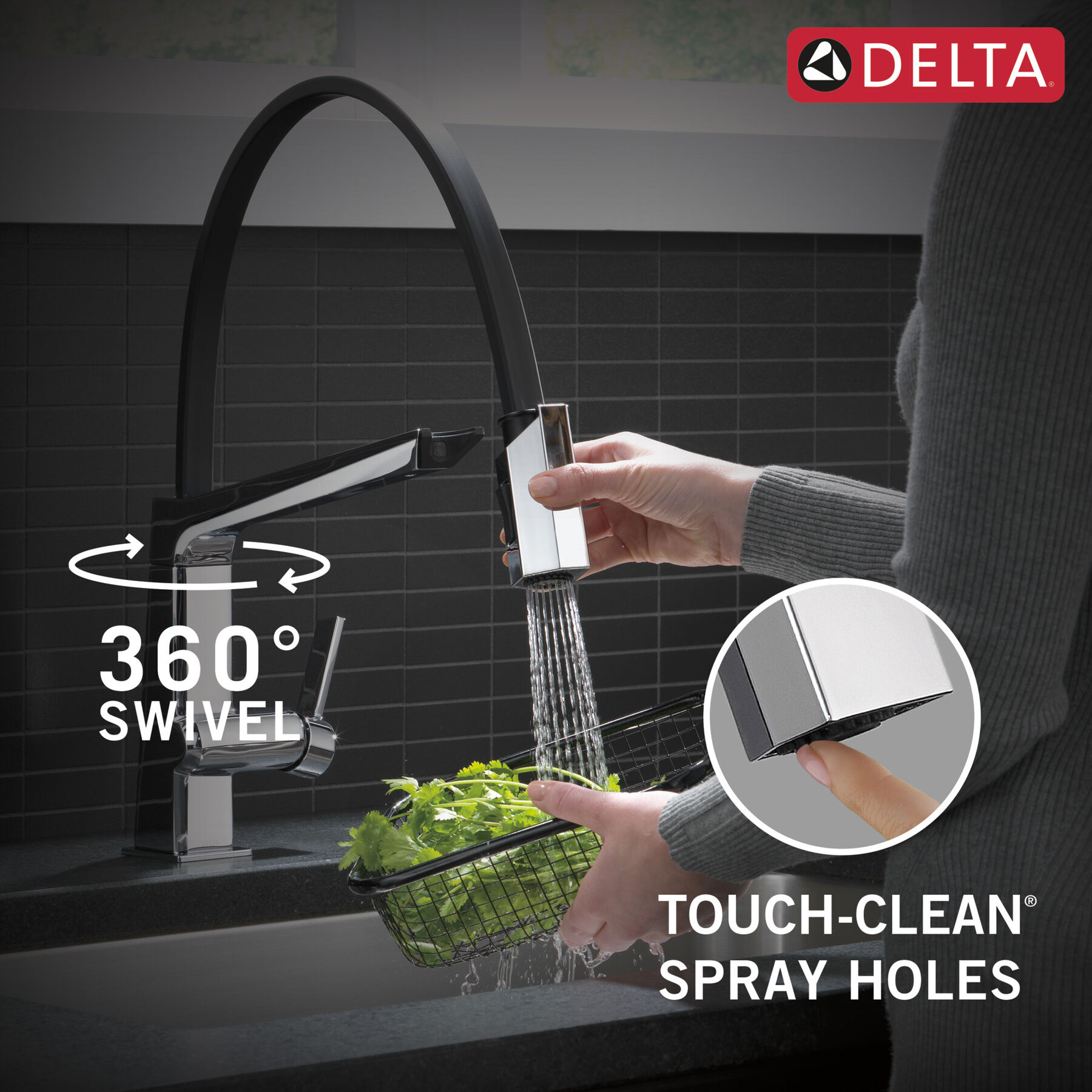 Pull-Down Kitchen Faucet 1L w/Exp. Hose (Recertified) in Chrome 9693 ...