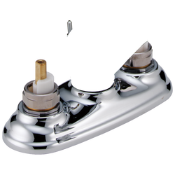 Centerset Bath Faucet in Chrome & Polished Brass 2580-CBLHP | Delta Faucet