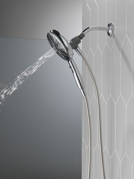 6-Setting SureDock® Magnetic Hand Shower in Chrome 75613 | Delta Faucet