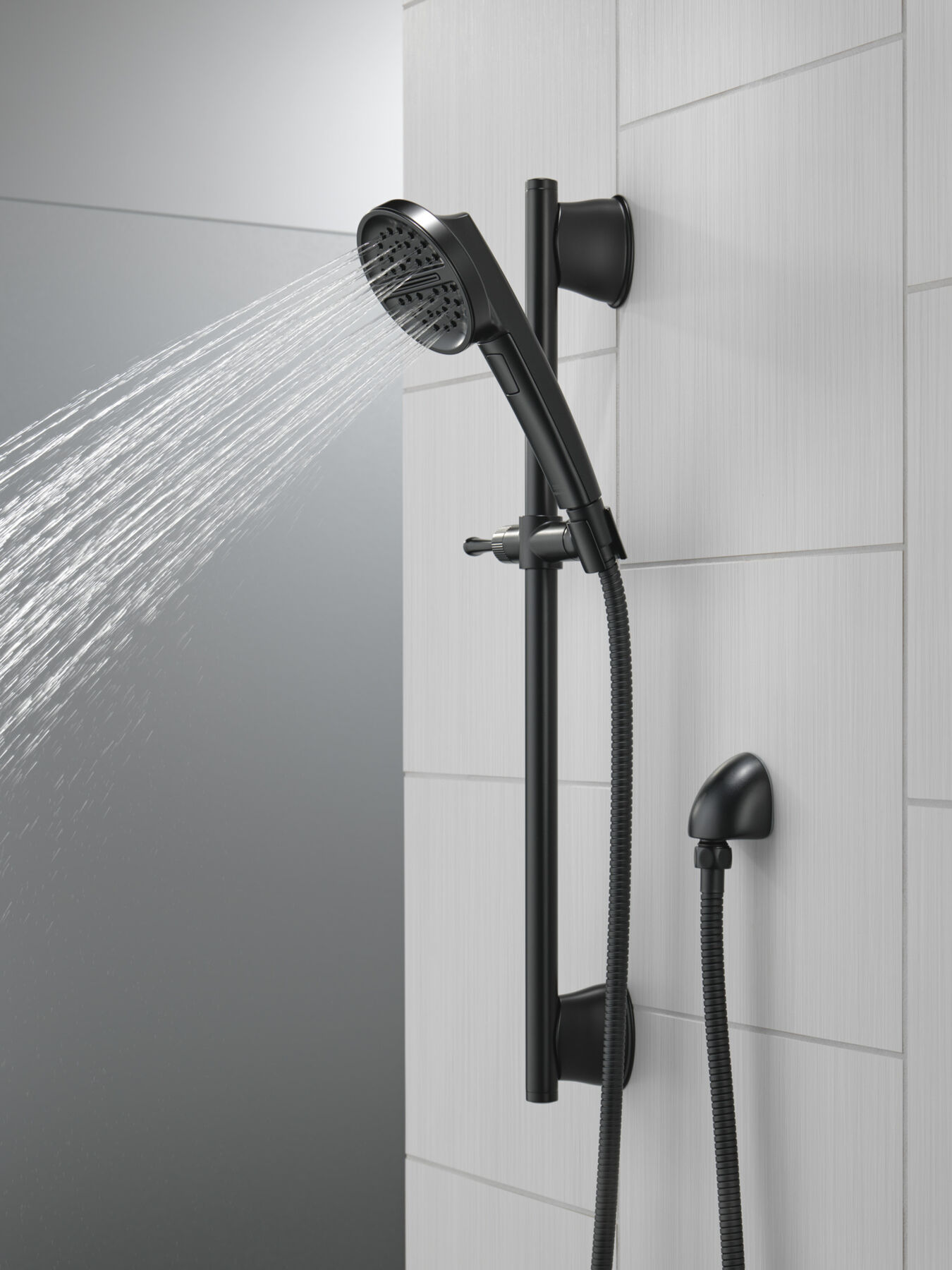 3-Setting Slide Bar Handshower in Matte Black 51386-BL | Delta Faucet