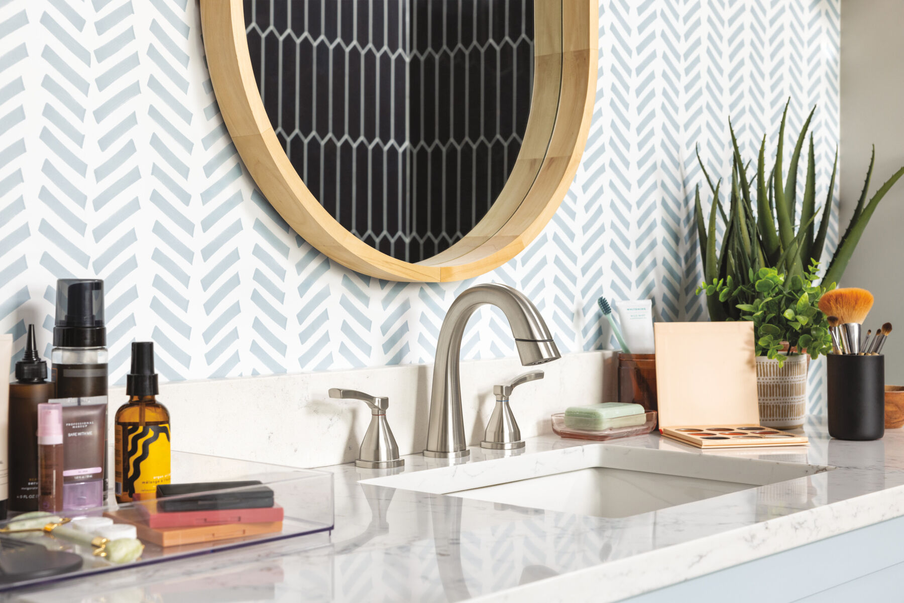 Two Handle Widespread Pull Down Bathroom Faucet (Recertified) in ...