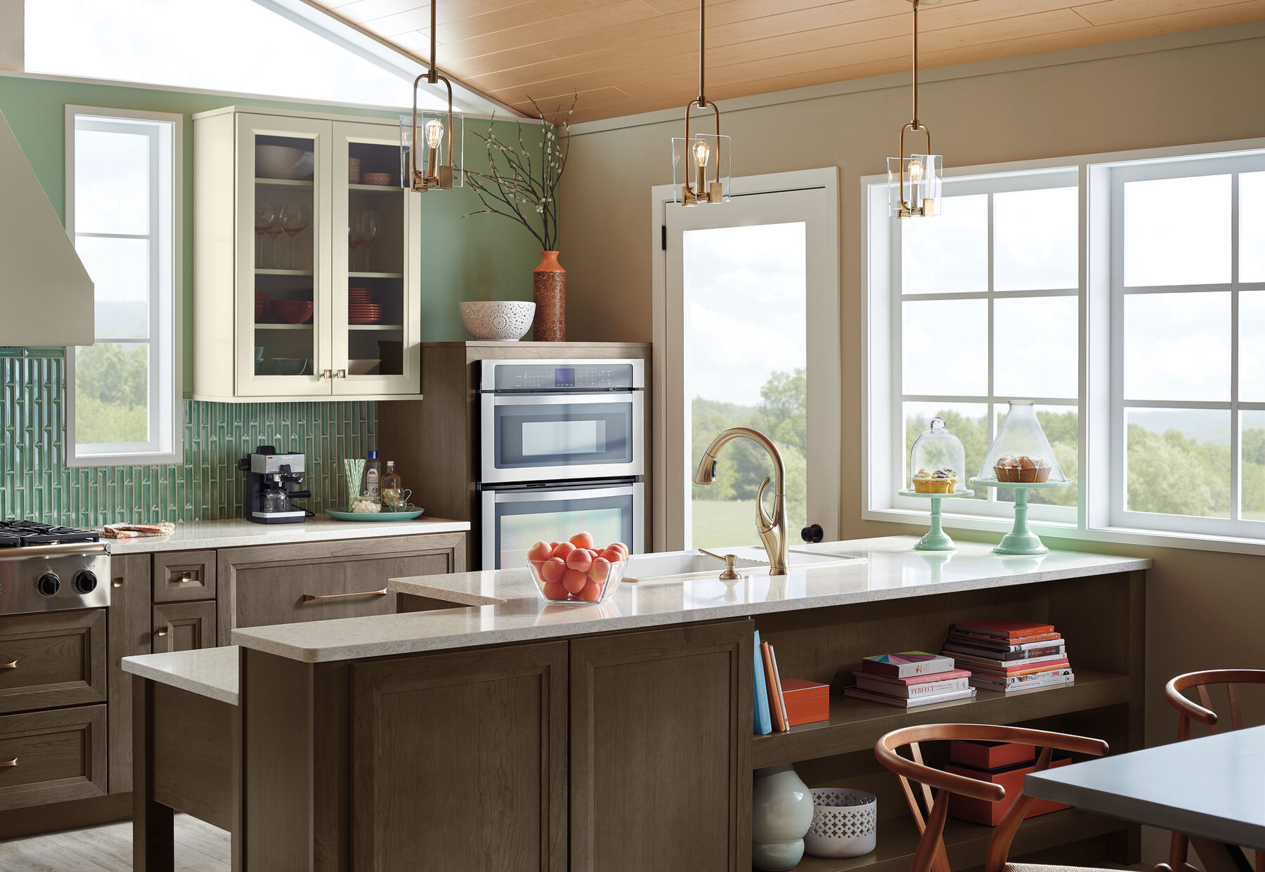 Single Handle Pull-Down Kitchen Faucet with ShieldSpray® Technology in ...