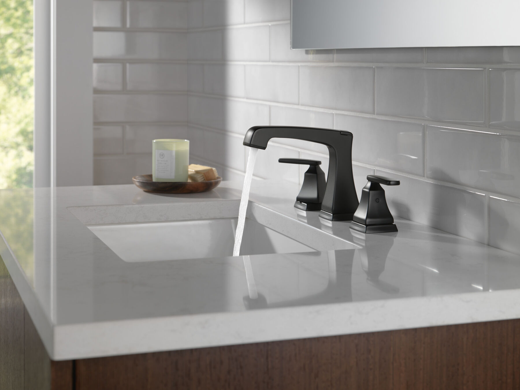 Two Handle Widespread Lavatory Faucet - Metal Pop-Up in Matte Black 3564-BLMPU-DST | Delta Faucet