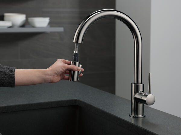 Single Handle Pull-Down Kitchen Faucet (Recertified) in Black Stainless ...