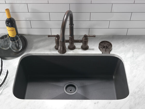 Glass Rinser (Recertified) in Venetian Bronze GR250-RB-R | Delta Faucet