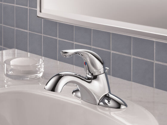 Single Handle Centerset Bathroom Faucet in Chrome 520-DST | Delta Faucet
