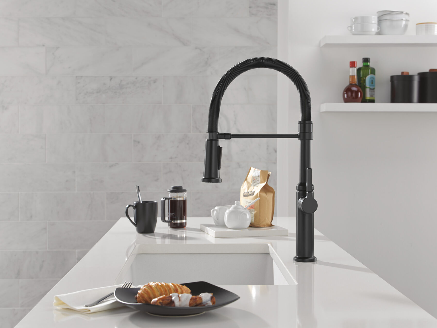 Single Handle Pull-Down Spring Kitchen Faucet in Matte Black 18829-BL ...
