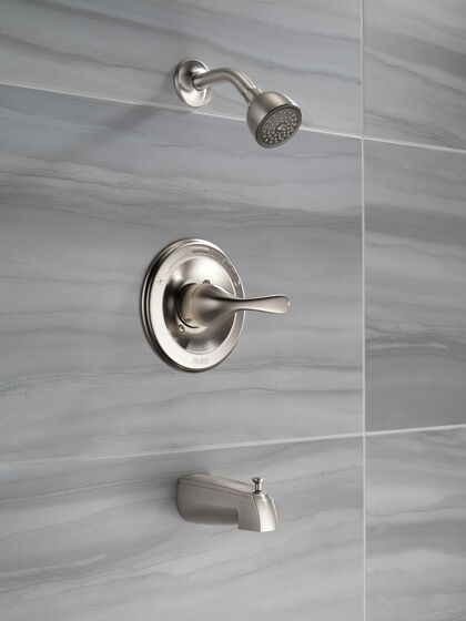 Monitor® 13 Series Tub & Shower Trim in Stainless T13420-SSSOS | Delta ...