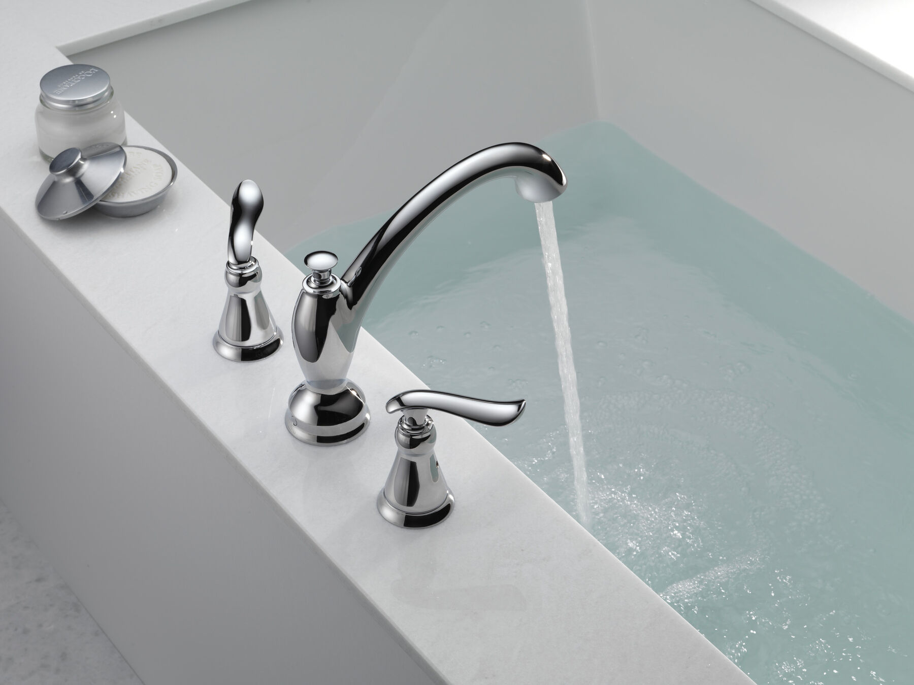 Roman Tub Trim in Chrome T2794 | Delta Faucet
