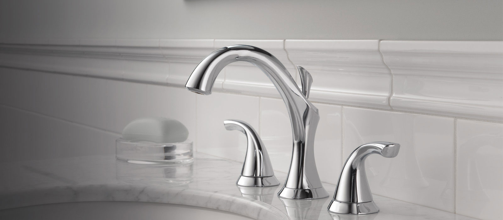Addison™ Bathroom Collection | Delta Faucet