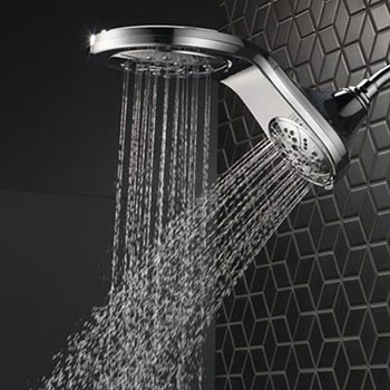 Custom Shower Inspiration Gallery and Design Resources | Delta Faucet