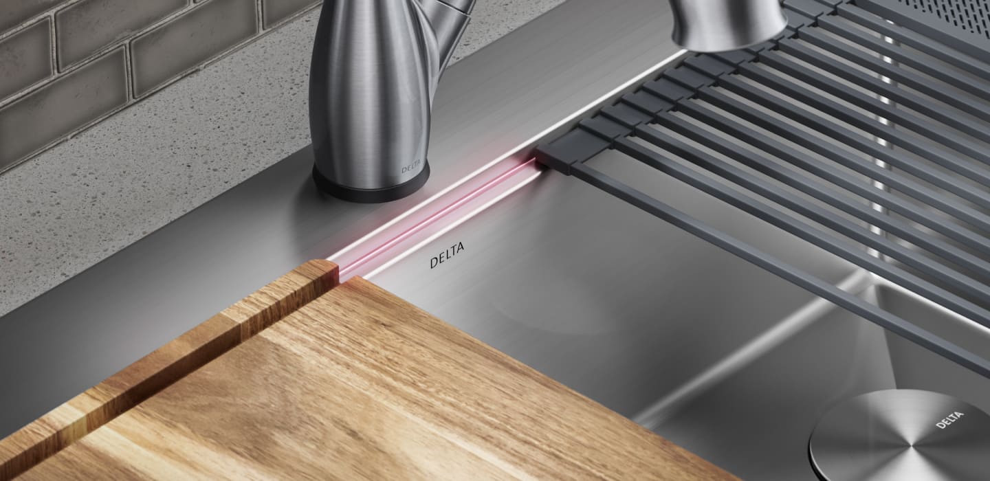 Lorelai Workstation Sink Collection | Delta Faucet