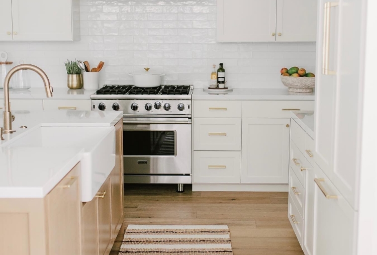 The Ultimate Guide to Selecting Hardware Finishes | Delta Faucet Blog