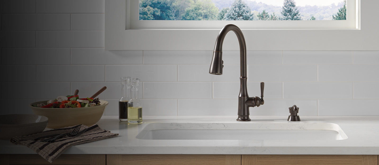 Capertee™ Kitchen Collection | Delta Faucet